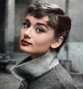 50+ Delightful Hairstyles For Short Hair | Cheeky Locks